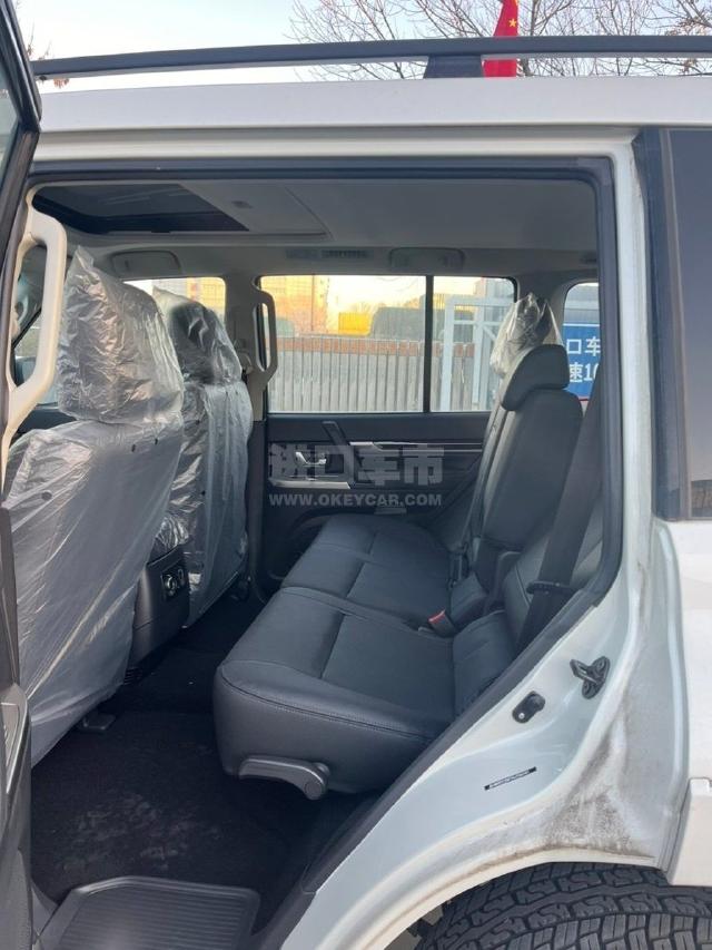 【中东版2022款 三菱帕杰罗V93 3.0L GLS 真皮报价】2022款 三菱帕杰罗V93 3.0L GLS 真皮图片_配置_海外名车汇电话:13163018119_进口车市